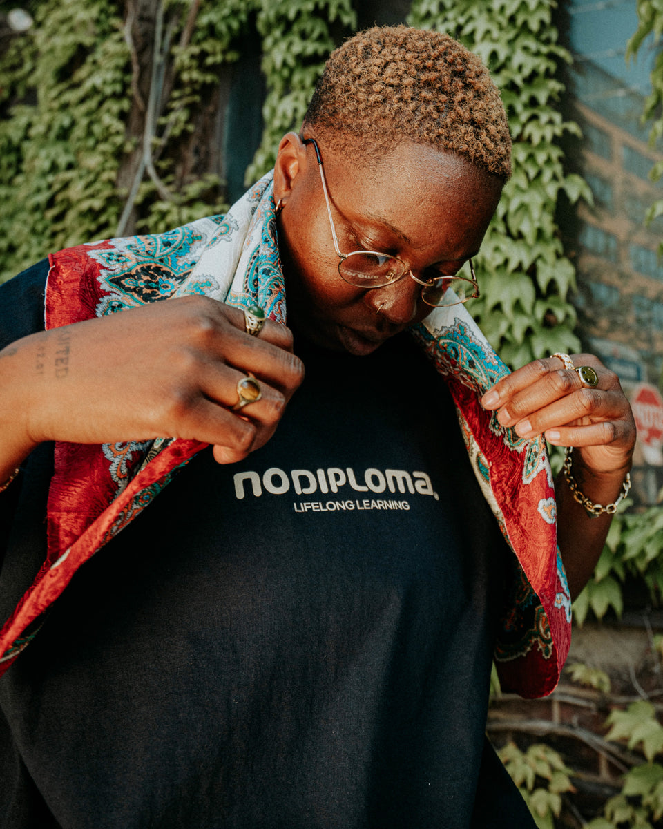 NEW CLASSICS – No Diploma